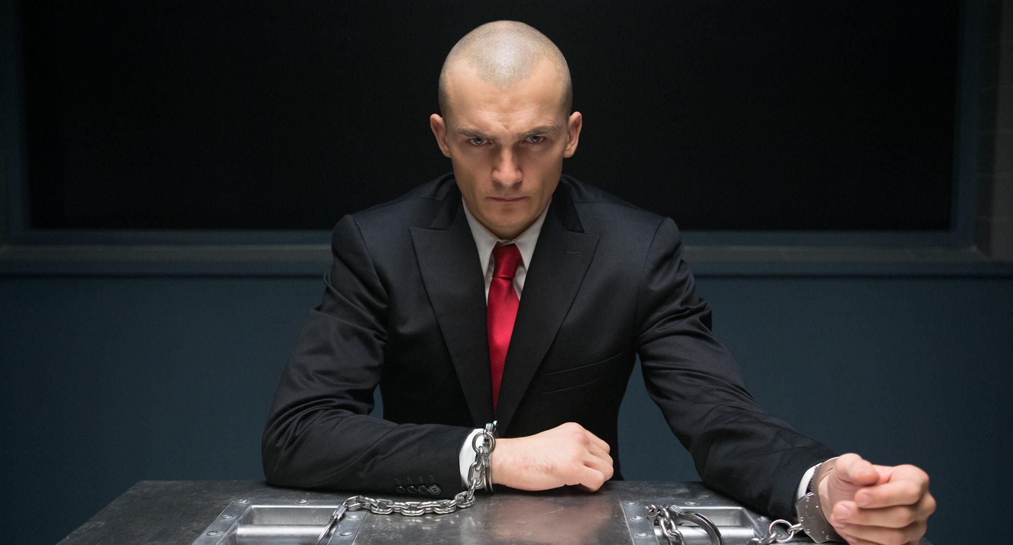 Hitman – Agent 47 d’Aleksander Bach | Movie Guide Me FR